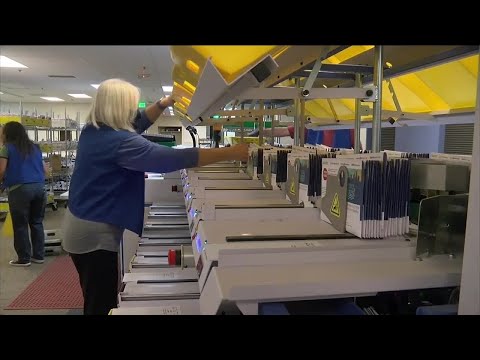 Roughly 240,000 Colorado voters changed their party affiliations since 2014