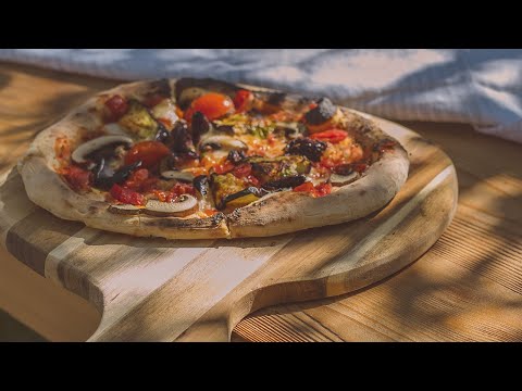 How to use a Wood Fired Pizza Oven AND maintain a high temperature - By Dellonda