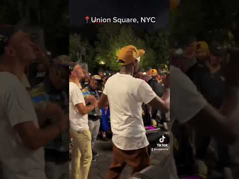 Friday night freestyles in Union Square, NYC #shorts #livemusic #newyork #nyc #shortsfeed