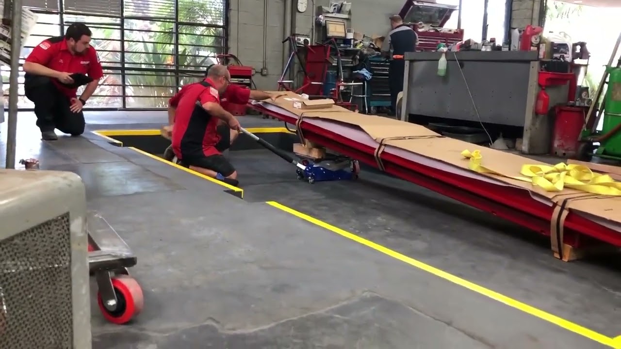 Hunter Engineering Lift