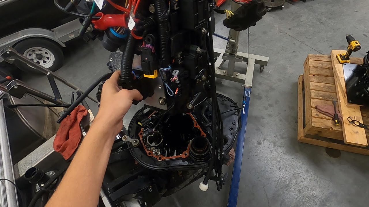 Powerhead Removal And Replacement Pt.1