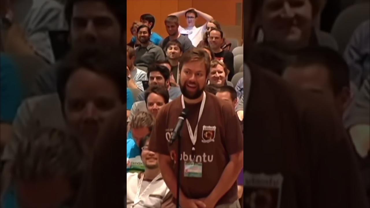 The REAL Reason Linus Torvalds doesn't use Debian #linustorvalds #debian #linux