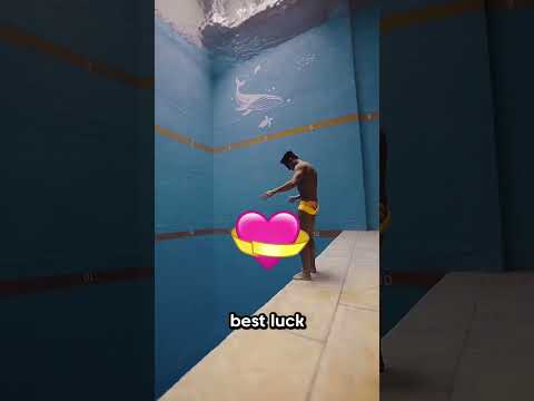 Swimming In The DEEPEST Pool In The World.. ???? (@swim_g.morning via IG)