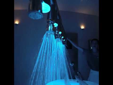 Vichy Shower Treatment at eforea Spa #shorts