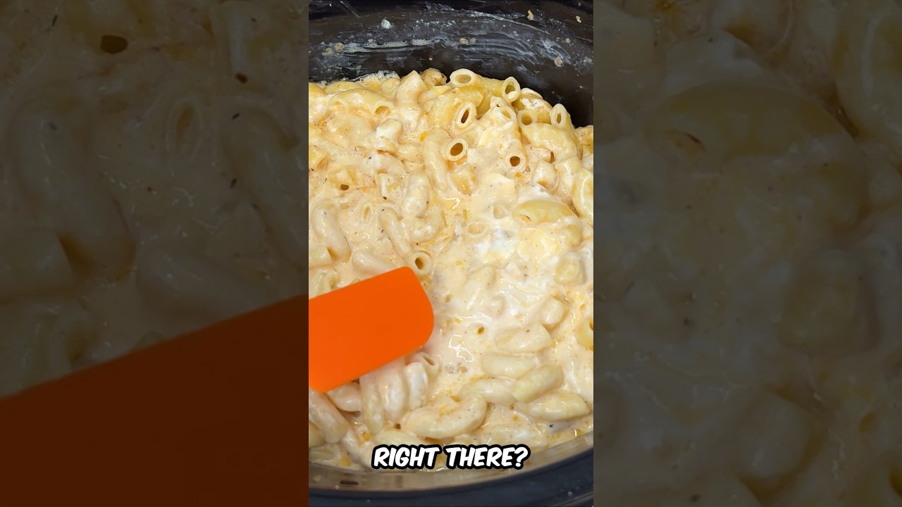 Creamy Crockpot Mac and Cheese