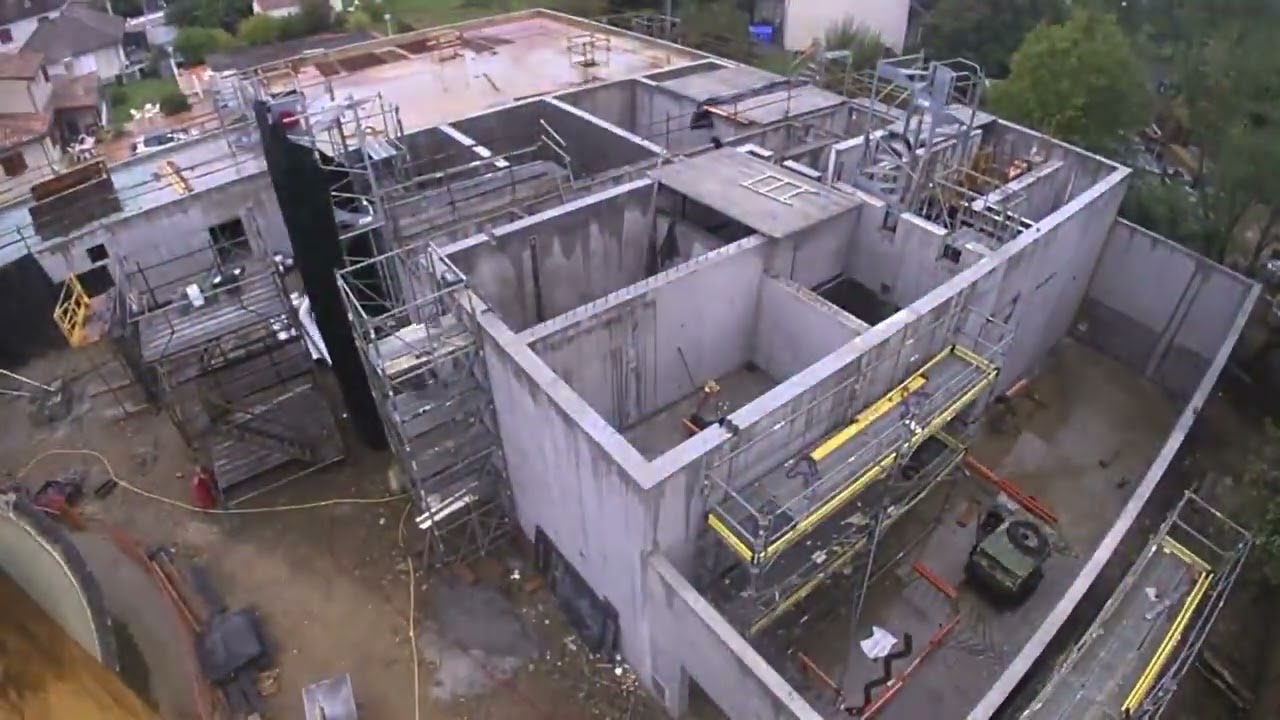 Timelapse construction de la station eau potable de Sivoizac