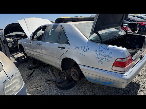 I randomly come across my formerly concours quality 1998 Mercedes-Benz W140 S420 at a Junkyard. Sad!