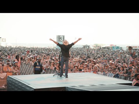 Tracy Lawrence - Tidal Wave Music Fest