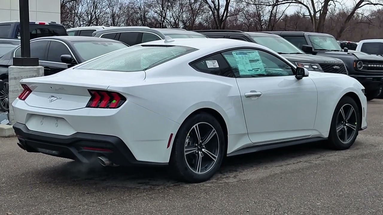 2025 Ford Mustang Eco boost Premium Fastback