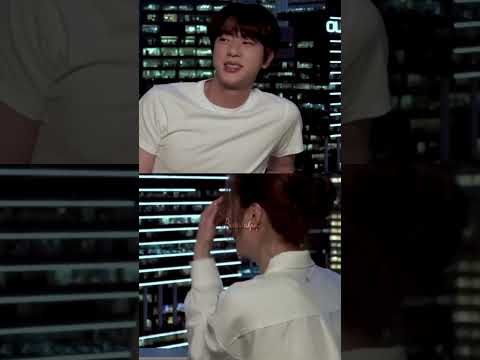 Jin telling dad jokes to Shin Se Kyung ๐คฃ