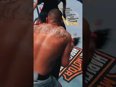 Coldest pictures in MMA 🥶 Anthony Pettis🔥 #mma #ufc #shorts #youtubeshorts #edit #short