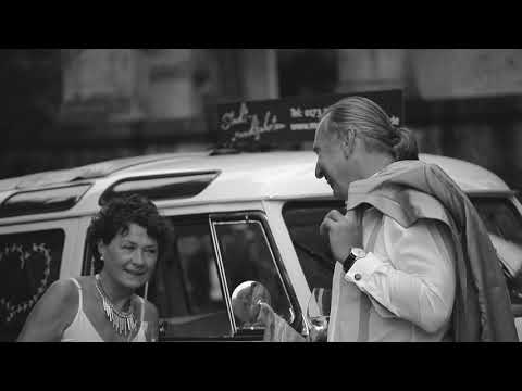 Michael Liebert überrascht seine Frau Michaela mit Ihrer Lieblings Champagne, Pol Roger Réserve Brut