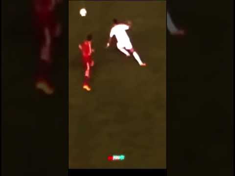 Neymar santos skills Best youngster ever #neymarskills #neymarsantos #santosneymar #santos