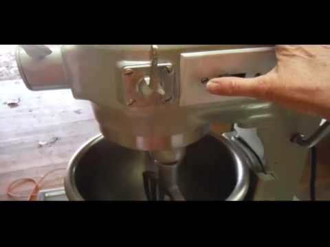 BID ON EQUIPMENT: Item 289317 - 12 Qt. HOBART A 120 Mixer with Stainless Steel Bowl, Hook, Paddle