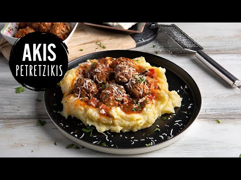 Lamb Meatballs in Tomato Sauce | Akis Petretzikis