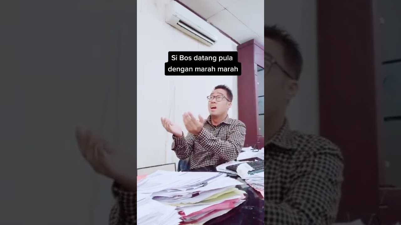 #versimini Bagaimana perasaan kalian menghadapi Bos Galak di Kantor Me  Ku menangis😭😭 #kocaklebay