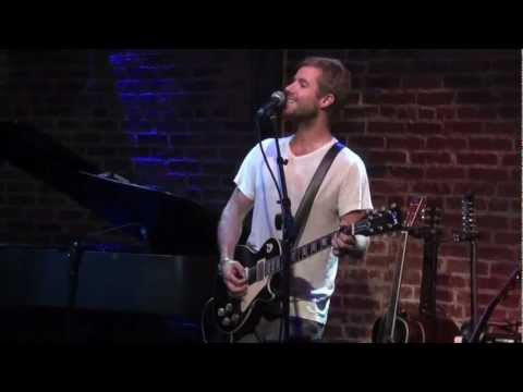 Franchot Tone 'Everything's Fine' live at Witzend