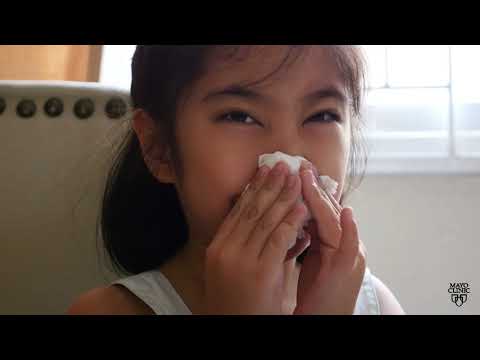 Mayo Clinic Minute: 3 signs your sick child may need to see a healthcare professional