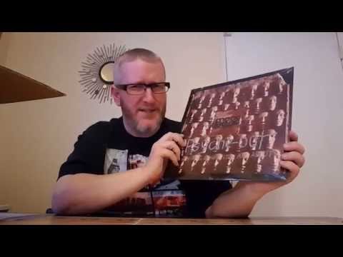 Huge Stack of Dirt Cheap Vinyl Records From Oldies.com