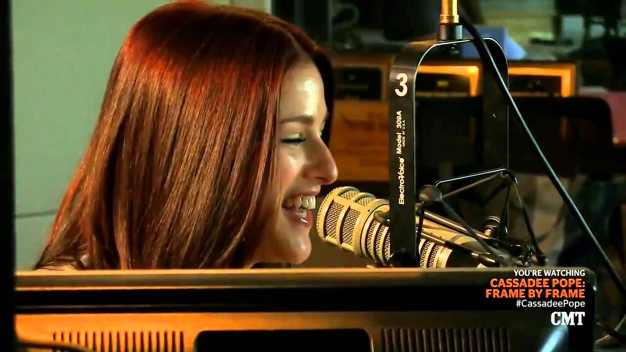 Cassadee Pope - CMT's Frame by Frame - EP 102 - Oklahoma Strong