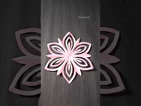 ❄️✨How to make a snowflake|| Christmas Ornaments❄️❄️ #shorts #viralshorts #youtubeshorts #snowflakes