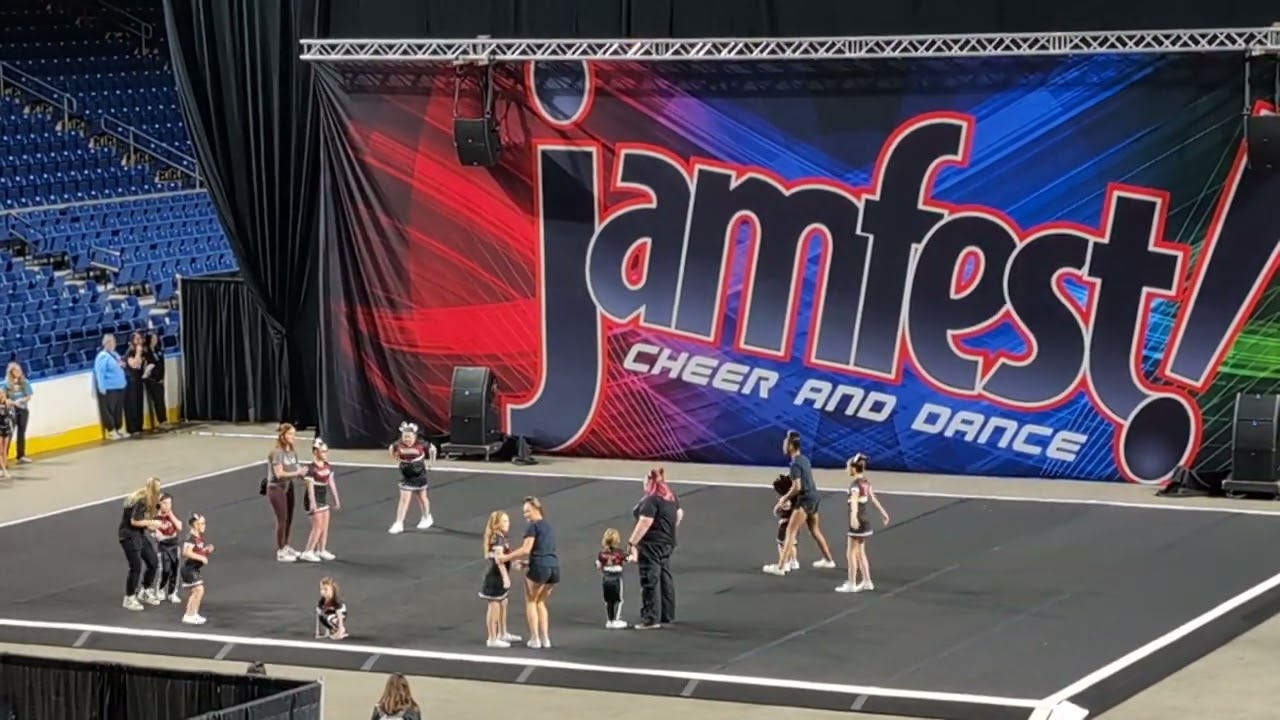 Cheer FX Ice Breakers at the Jamfest!