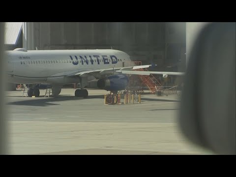 United Airlines hitting some turbulence with new catering company on flights at SFO