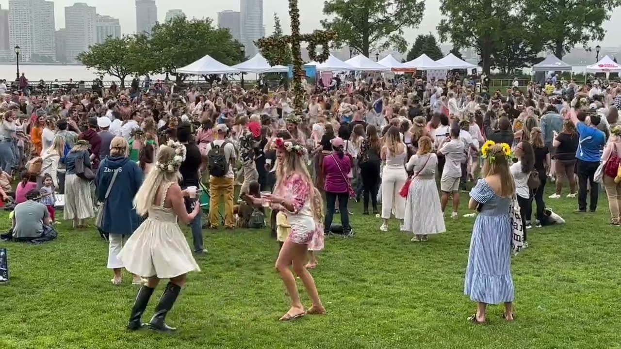 Swedish Midsummer Festival dancing