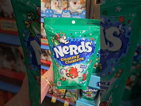 Christmas 🎄 Lots of classics return with fun new flavors! Daisy ❤️'s Nerds Gummy Clusters 🎅