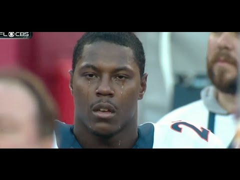 15 Stirring Pictures of Tough Men Crying