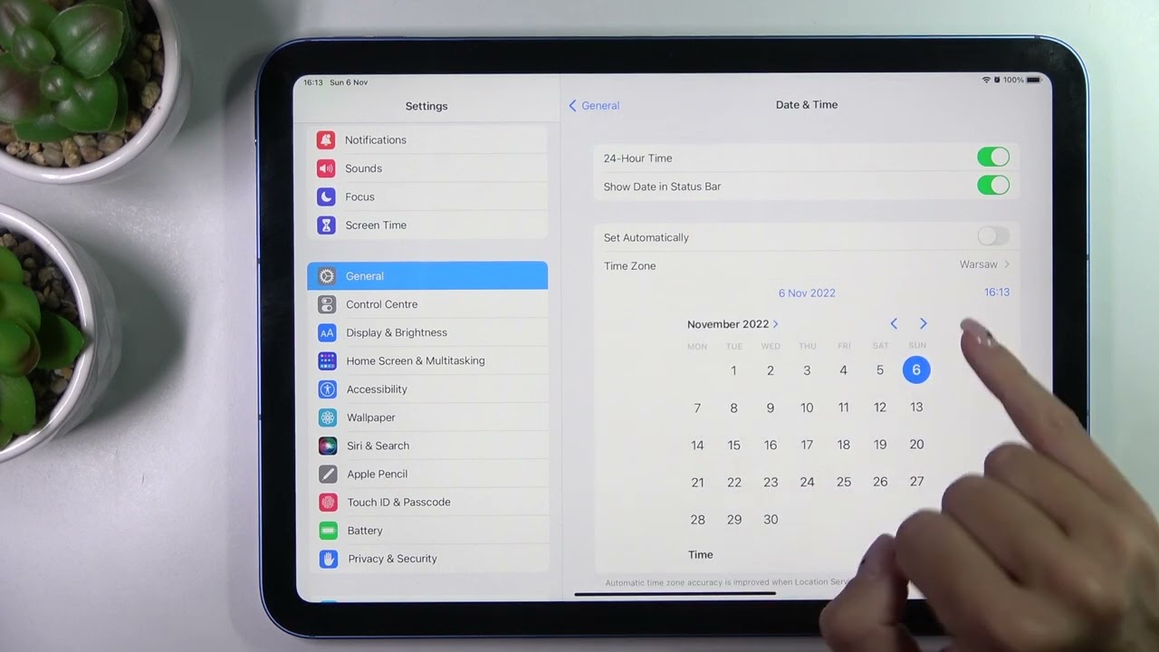 How to Change Date and Time on the iPad 10th Generation (2022)