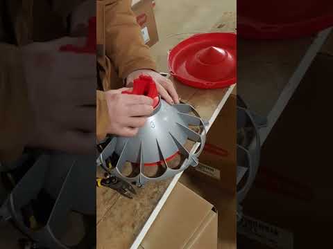 HOW TO MAKE A CHICKEN FEEDER