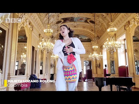 Julieth Lozano, la colombiana elegida como la “mejor cantante del mundo”