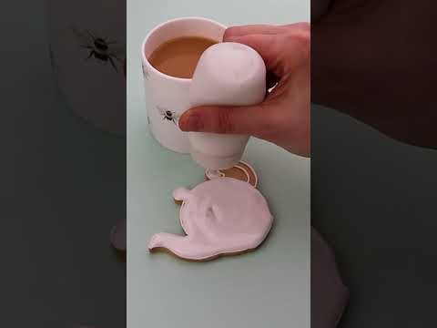 Sophie Allport x Biscuiteers Teapot Biscuit Icing | Hand-Iced Cookies #cookies #cookieart #icing