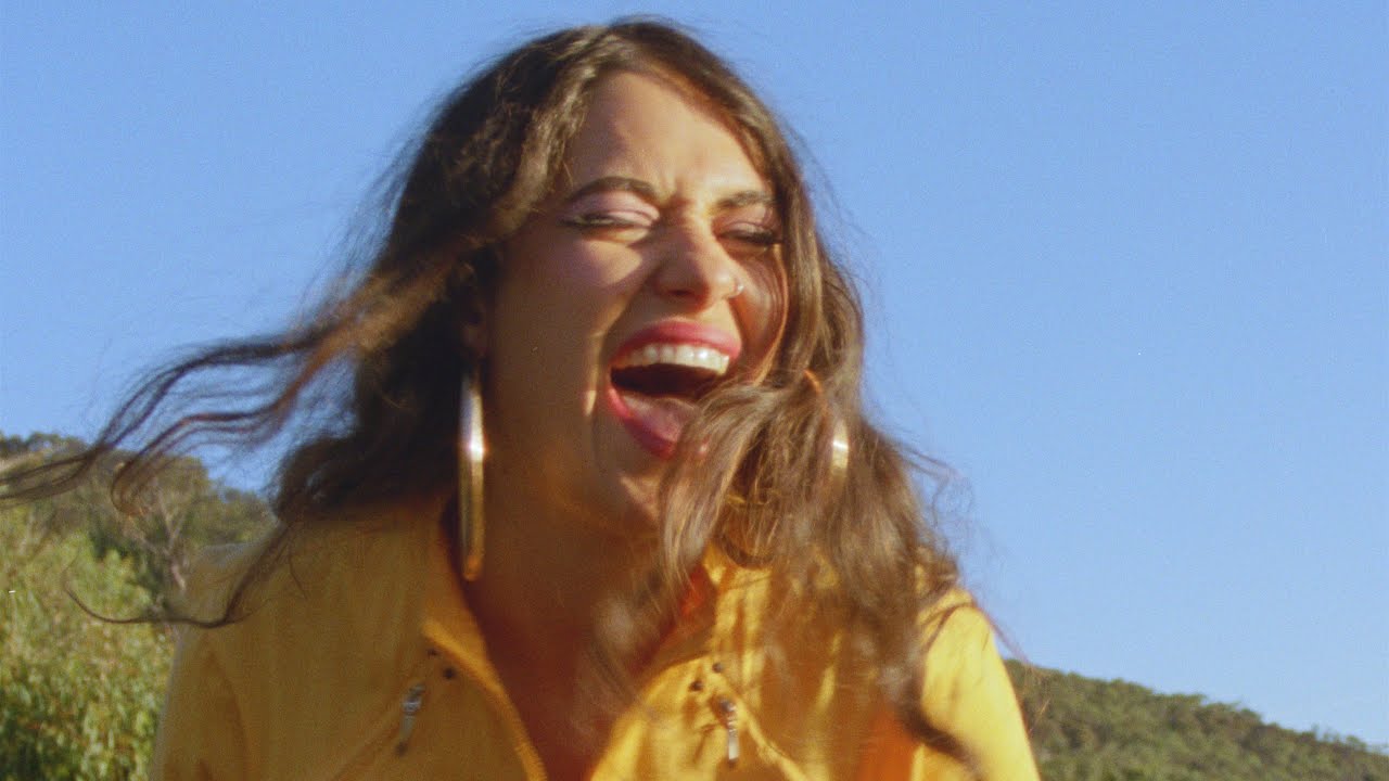 Maple Glider - Dinah *Official Video*  (I Get Into Trouble LP | 2023)