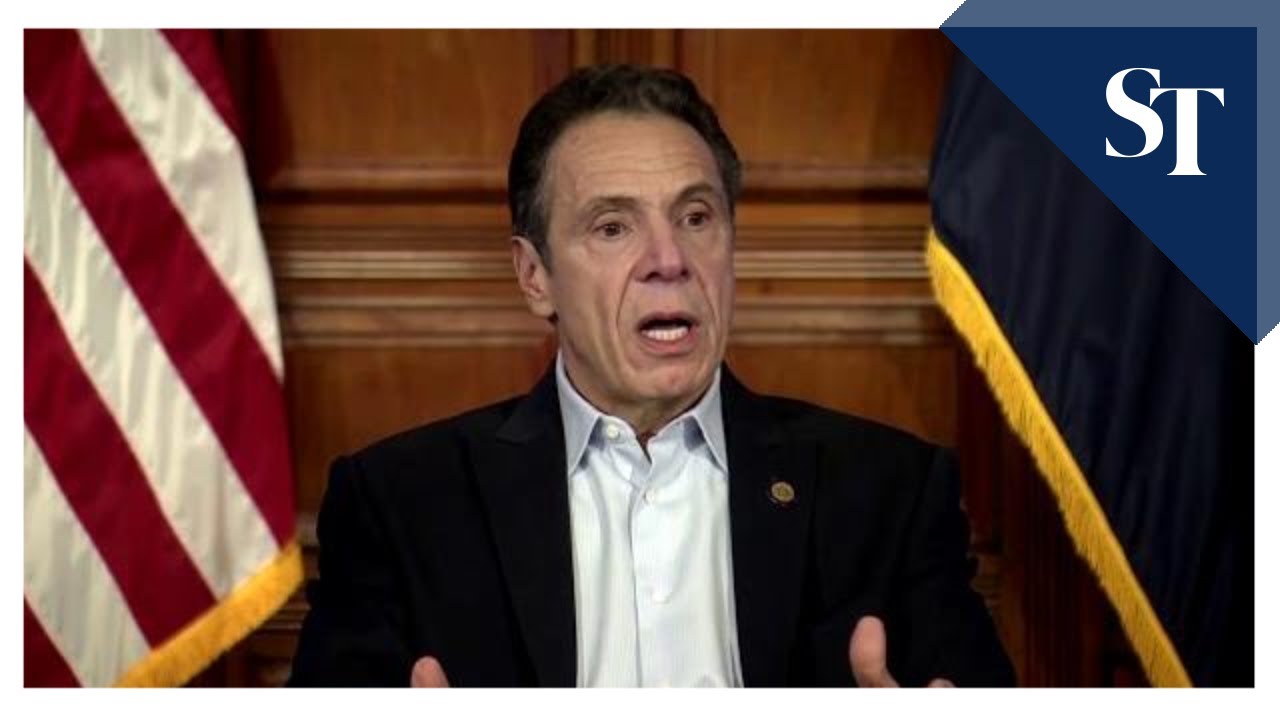 Mayor and governor clash over New York City school closures