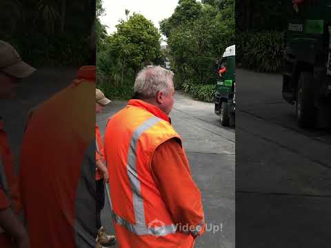 How New Zealand seal their road | Shingle Road | Traffic Controller Life