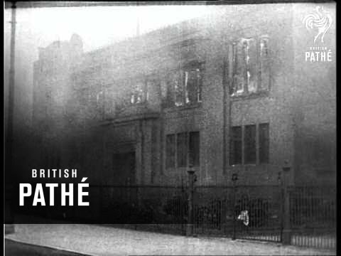 While The Blaze Was At Its Height (1925)