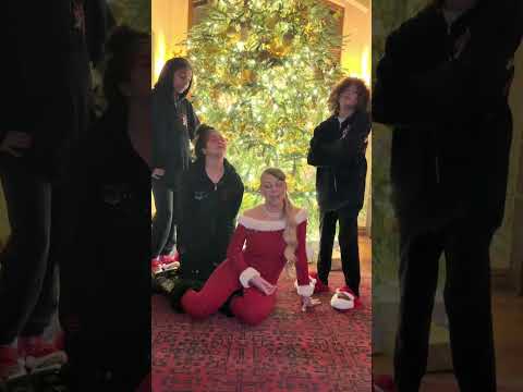 Had to do it!! Merry Christmas Eve! πβ€οΈ