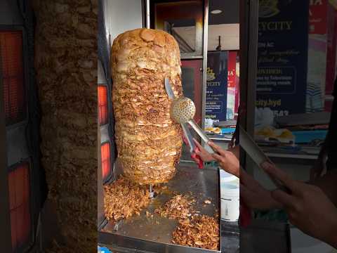 Most loaded shawarma in the world 😱😍 #streetfood #foodieblogger #chicken #shawarma #foodie