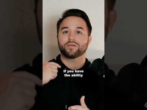 INSIDER TRICK At Networking Events (do this to get noticed)
