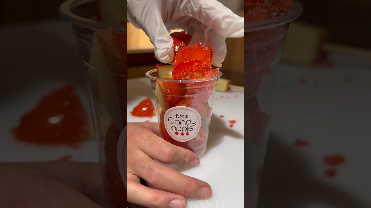 【TOKYO】Candy apple,The very popular apple candy specialty store is finally in Asakusa! ☺️