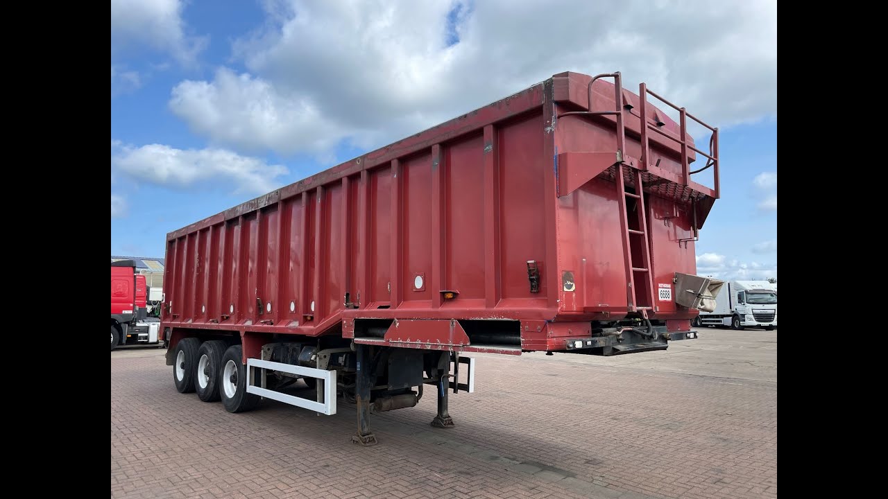 New In Stocklist For Sale: GENERAL TRAILERS TIPPING/BLOWER TRAILER C/W DONKEY ENGINE –2002– C132700