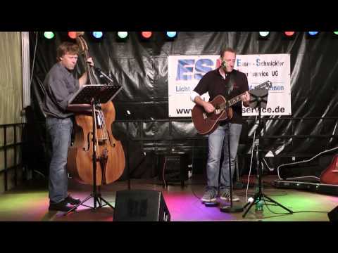 "Die Herrmanns" live auf der Bühne.