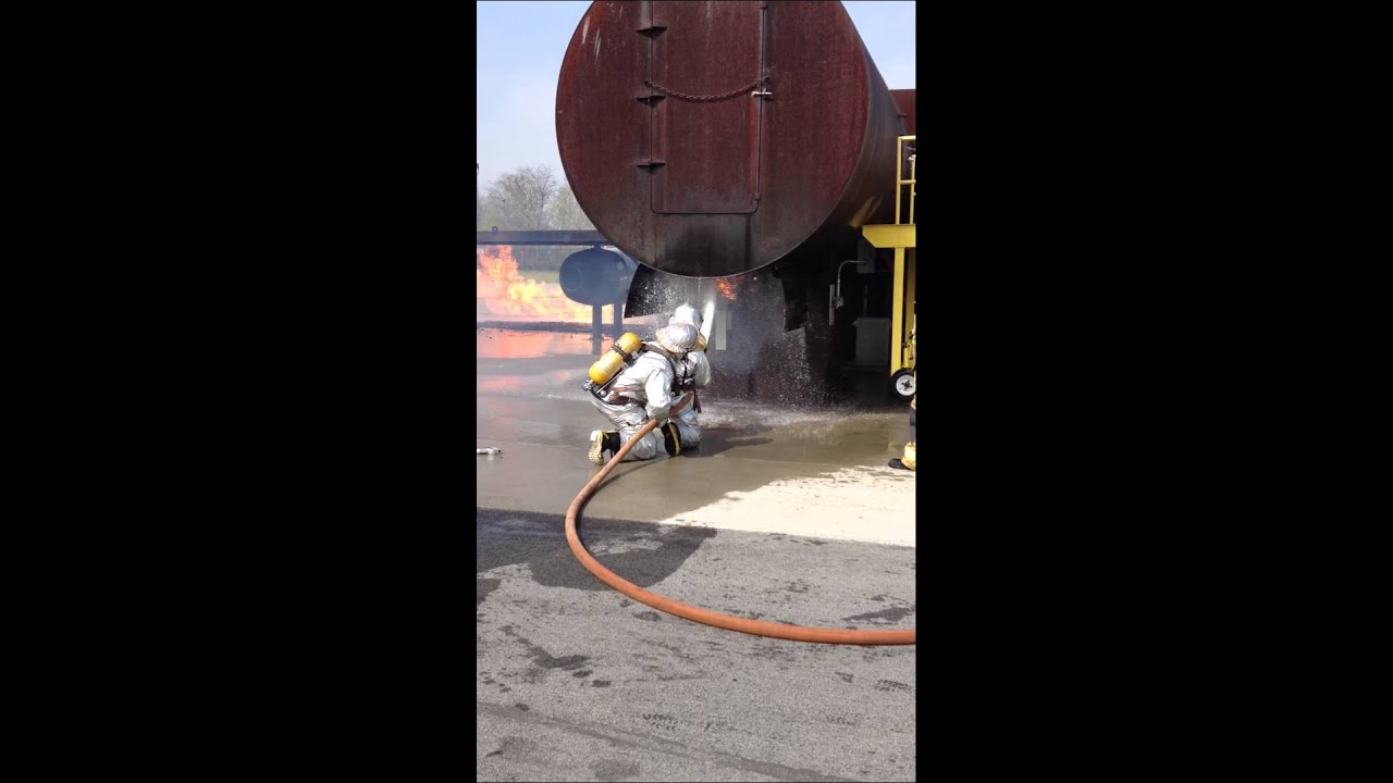 ARFF Basic - APU Compartment Fires
