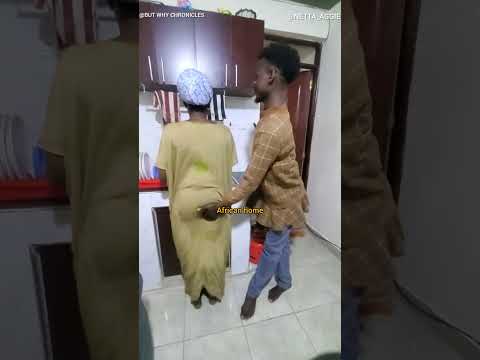 I tried spanking my mum in African π‘