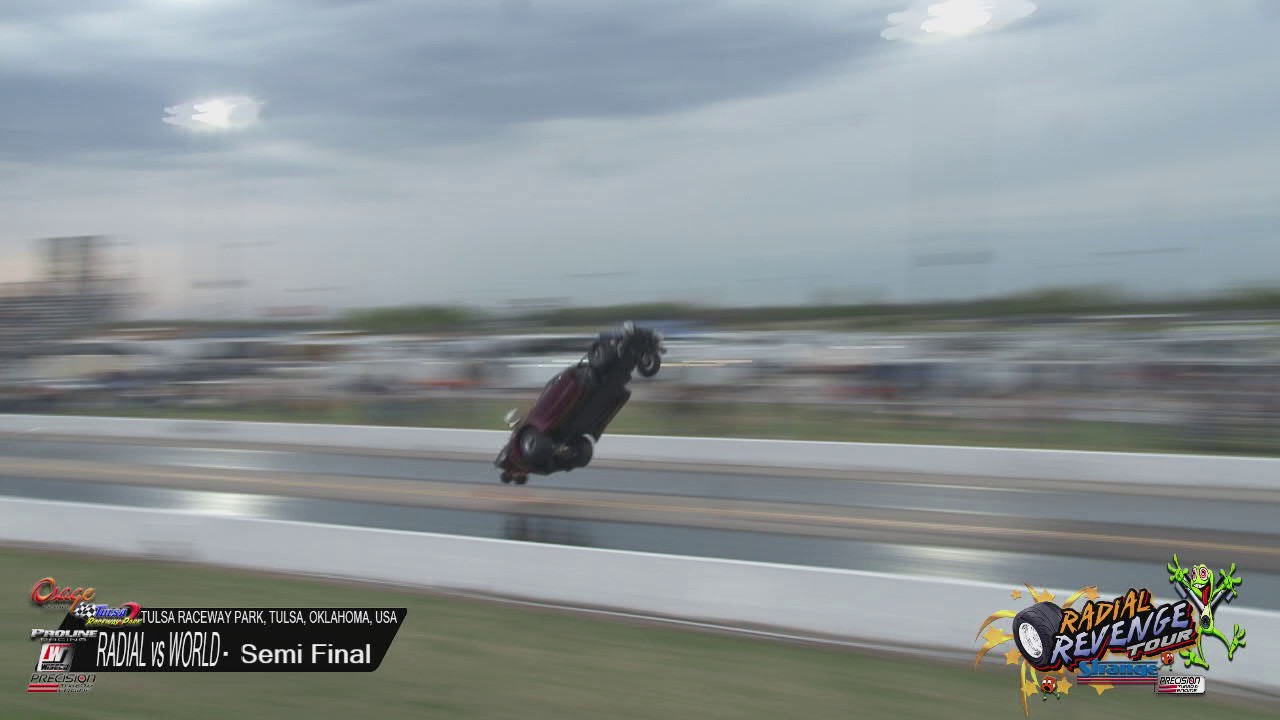 WILD VIDEO - DANIEL PHARRIS TAKES FLIGHT IN HIS CORVETTE