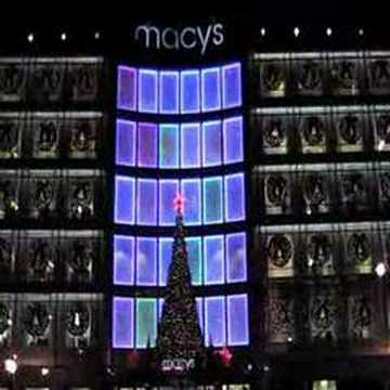 Macy's Holiday color changing windows in Union Square by Numinus