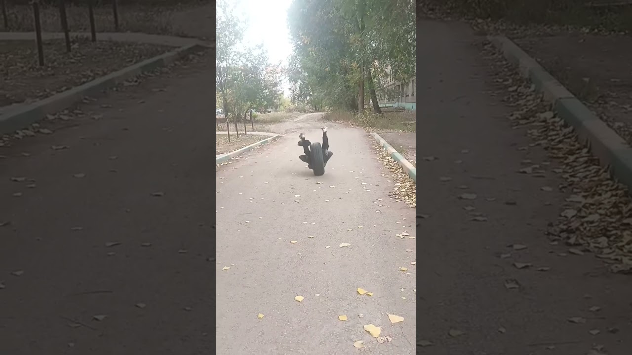 java lang RuntimeException Error receiving broadcast Intent { act=co