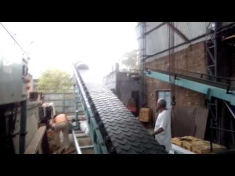 Stacker Conveyor - Stacking Conveyors Latest Price, Manufacturers ...